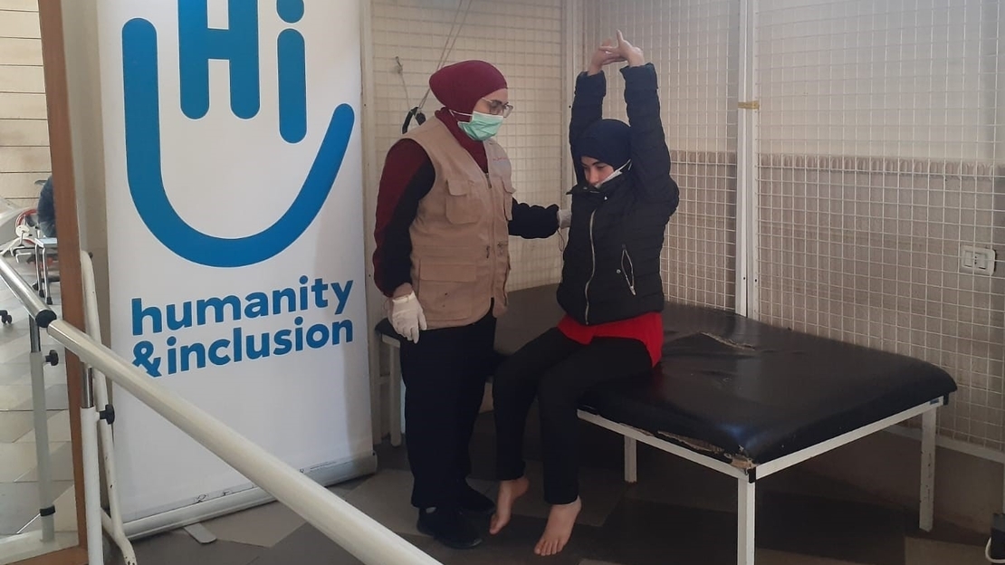 Sisters share experiences as refugees with disabilities | HI